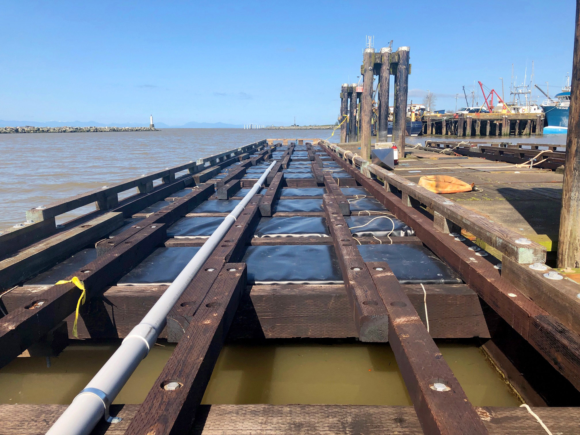 D float replacement gulf 1 – Steveston Harbour Authority